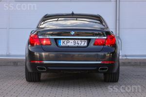 Melns BMW 740 2012 Rīga, ar dzinēja tilpumu 3.00 L un nobraukumu 262 tūkst. km par 12995 €, foto 6 vietnē AUTOMOTO.COM.LV