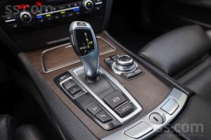 Melns BMW 740 2012 Rīga, ar dzinēja tilpumu 3.00 L un nobraukumu 262 tūkst. km par 12995 €, foto 13 vietnē AUTOMOTO.COM.LV
