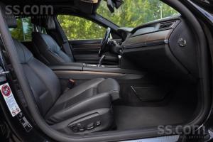 Melns BMW 740 2012 Rīga, ar dzinēja tilpumu 3.00 L un nobraukumu 262 tūkst. km par 12995 €, foto 19 vietnē AUTOMOTO.COM.LV