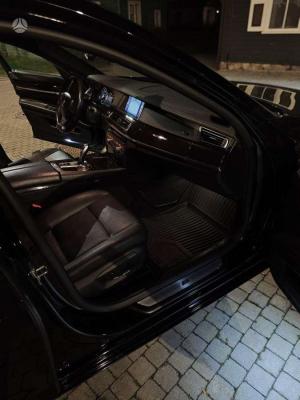 Melns BMW 740 2013 Anykščiai, ar dzinēja tilpumu 3.00 L un nobraukumu 130 tūkst. km par 10999 €, foto 6 vietnē AUTOMOTO.COM.LV