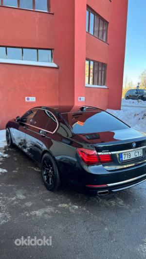 Black BMW 740 2013 in Tallinn, with an engine capacity of 3.00 L and mileage of 188 thousand km for 14000 €, photo 8 on AUTOMOTO.COM.LV