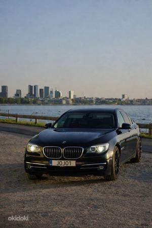Black BMW 740 2013 in Tallinn, with an engine capacity of 3.00 L and mileage of 188 thousand km for 14000 €, photo 18 on AUTOMOTO.COM.LV