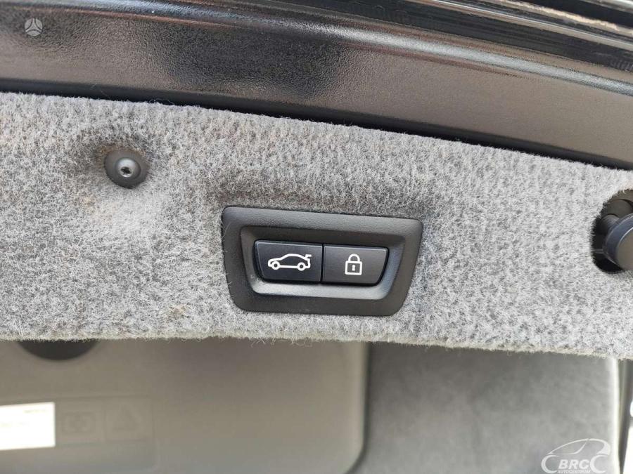 Melns BMW 740 2013 Klaipėda, ar dzinēja tilpumu 2.99 L un nobraukumu 279 tūkst. km par 11500 €, foto 15 vietnē AUTOMOTO.COM.LV