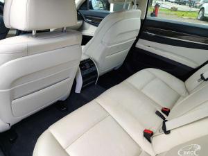 Melns BMW 740 2013 Klaipėda, ar dzinēja tilpumu 2.99 L un nobraukumu 279 tūkst. km par 11500 €, foto 18 vietnē AUTOMOTO.COM.LV
