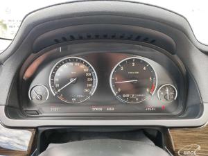 Melns BMW 740 2013 Klaipėda, ar dzinēja tilpumu 2.99 L un nobraukumu 279 tūkst. km par 11500 €, foto 29 vietnē AUTOMOTO.COM.LV