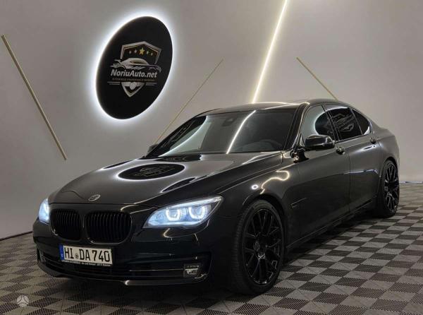 Melns BMW 740 2013 Marijampole, ar dzinēja tilpumu 2.99 L un nobraukumu 306 tūkst. km par 13500 €, foto 4 vietnē AUTOMOTO.COM.LV