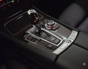 Melns BMW 740 2013 Marijampole, ar dzinēja tilpumu 2.99 L un nobraukumu 306 tūkst. km par 13500 €, foto 33 vietnē AUTOMOTO.COM.LV