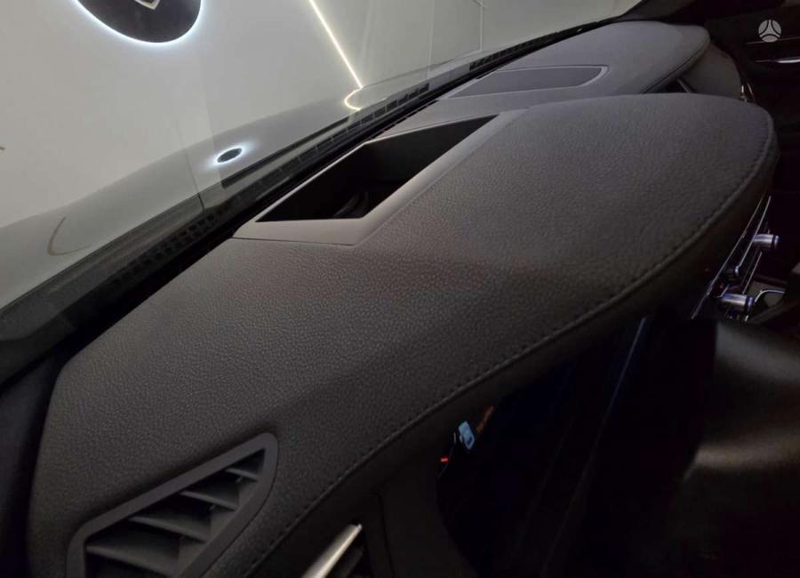 Melns BMW 740 2013 Marijampole, ar dzinēja tilpumu 2.99 L un nobraukumu 306 tūkst. km par 13500 €, foto 41 vietnē AUTOMOTO.COM.LV