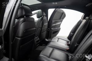Melns BMW 740 2013 Tallina, ar dzinēja tilpumu 3.00 L un nobraukumu 282 tūkst. km par 15999 €, foto 12 vietnē AUTOMOTO.COM.LV