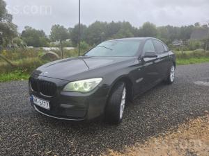 Melns BMW 740 2013 Rīga, ar dzinēja tilpumu 3.00 L un nobraukumu 0 tūkst. km par 12500 €, foto  vietnē AUTOMOTO.COM.LV
