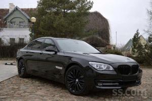 Melns BMW 740 2014 Rēzekne, ar dzinēja tilpumu 3.00 L un nobraukumu 0 tūkst. km par 18800 €, foto  vietnē AUTOMOTO.COM.LV