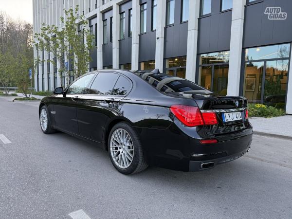 Черный БМВ 740 2015 в Вильнюс, объемом двигателя 3.00 л и пробегом 166 тыс. км за 13500 €, фото 6 на AUTOMOTO.COM.LV