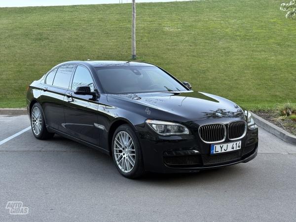 Melns BMW 740 2015 Viļņa, ar dzinēja tilpumu 3.00 L un nobraukumu 166 tūkst. km par 13500 €, foto 9 vietnē AUTOMOTO.COM.LV
