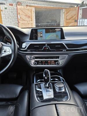 Melns BMW 740 2015 Jēkabpils, ar dzinēja tilpumu 3.00 L un nobraukumu 220 tūkst. km par 26660 €, foto 15 vietnē AUTOMOTO.COM.LV