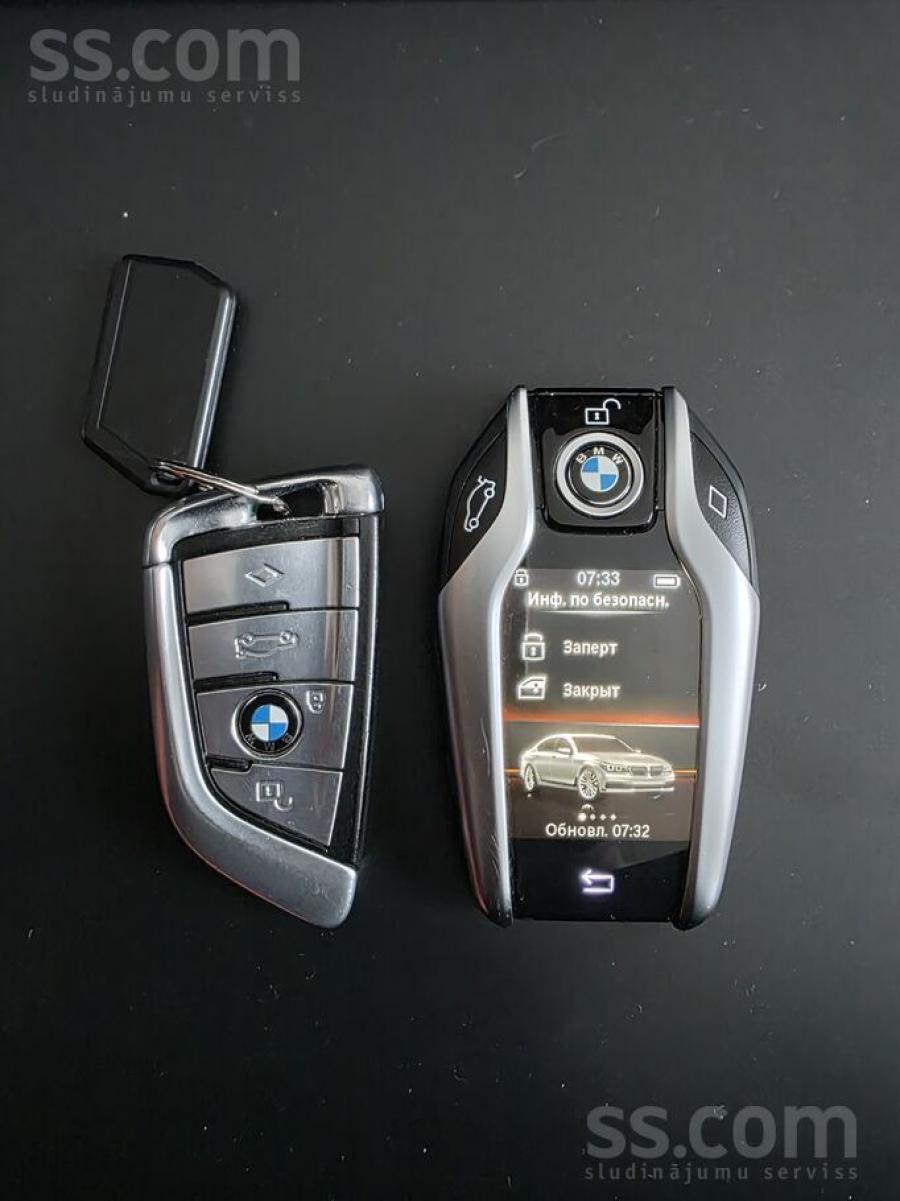 Melns BMW 740 2015 Jēkabpils, ar dzinēja tilpumu 3.00 L un nobraukumu 220 tūkst. km par 26660 €, foto 23 vietnē AUTOMOTO.COM.LV