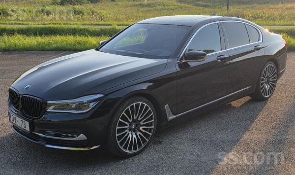 Melns BMW 740 2015 Jēkabpils, ar dzinēja tilpumu 3.00 L un nobraukumu 221 tūkst. km par 24440 €, foto 3 vietnē AUTOMOTO.COM.LV