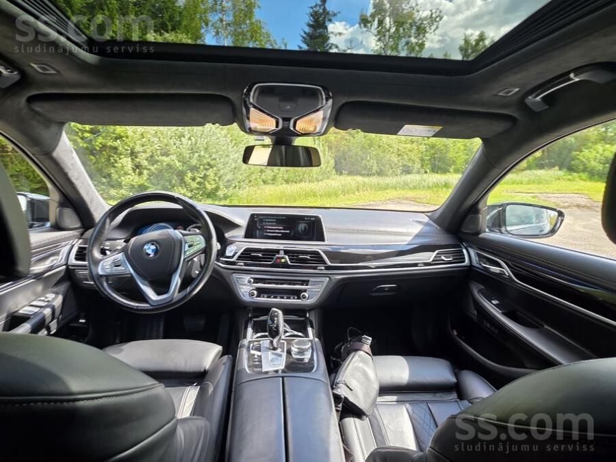 Melns BMW 740 2015 Jēkabpils, ar dzinēja tilpumu 3.00 L un nobraukumu 223 tūkst. km par 21490 €, foto 12 vietnē AUTOMOTO.COM.LV