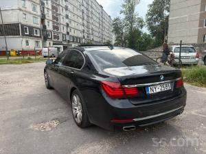 Черный БМВ 740 2015 в Рига, объемом двигателя 3.00 л и пробегом 297 тыс. км за 15000 €, фото 7 на AUTOMOTO.COM.LV
