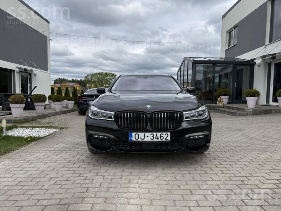 Melns BMW 740 2016 Rīga, ar dzinēja tilpumu 3.00 L un nobraukumu 173 tūkst. km par 30900 €, foto 18 vietnē AUTOMOTO.COM.LV
