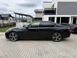 Melns BMW 740 2016 Rīga, ar dzinēja tilpumu 3.00 L un nobraukumu 173 tūkst. km par 30900 €, foto 20 vietnē AUTOMOTO.COM.LV