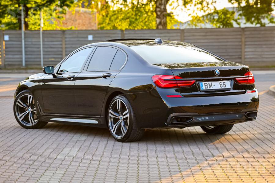 Melns BMW 740 2016 Jelgava, ar dzinēja tilpumu 3.00 L un nobraukumu 207 tūkst. km par 29500 €, foto 10 vietnē AUTOMOTO.COM.LV