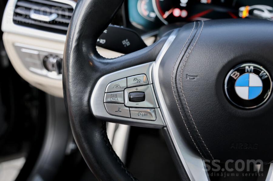 Melns BMW 740 2016 Jelgava, ar dzinēja tilpumu 3.00 L un nobraukumu 207 tūkst. km par 29500 €, foto 25 vietnē AUTOMOTO.COM.LV