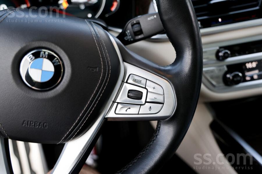 Melns BMW 740 2016 Jelgava, ar dzinēja tilpumu 3.00 L un nobraukumu 207 tūkst. km par 29500 €, foto 26 vietnē AUTOMOTO.COM.LV