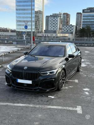 Melns BMW 740 2016 Viļņa, ar dzinēja tilpumu 2.99 L un nobraukumu 270 tūkst. km par 30000 €, foto 7 vietnē AUTOMOTO.COM.LV
