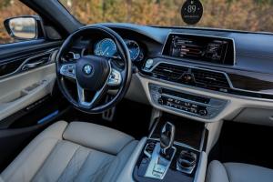 Black BMW 740 2016 in Riga, with an engine capacity of 3.00 L and mileage of 190 thousand km for 35000 €, photo 18 on AUTOMOTO.COM.LV