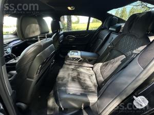 Melns BMW 740 2016 Tukums, ar dzinēja tilpumu 3.00 L un nobraukumu 389 tūkst. km par 19900 €, foto 14 vietnē AUTOMOTO.COM.LV
