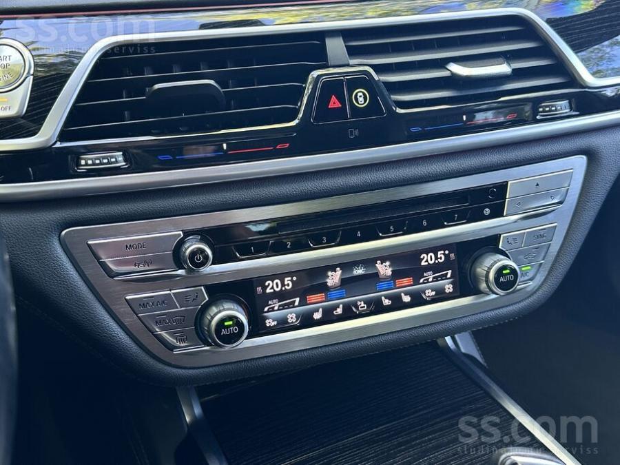 Melns BMW 740 2016 Tukums, ar dzinēja tilpumu 3.00 L un nobraukumu 389 tūkst. km par 19900 €, foto 21 vietnē AUTOMOTO.COM.LV