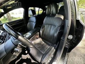 Melns BMW 740 2016 Tukums, ar dzinēja tilpumu 3.00 L un nobraukumu 389 tūkst. km par 19900 €, foto 30 vietnē AUTOMOTO.COM.LV