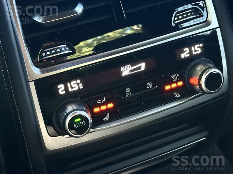 Melns BMW 740 2016 Tukums, ar dzinēja tilpumu 3.00 L un nobraukumu 389 tūkst. km par 19900 €, foto 33 vietnē AUTOMOTO.COM.LV