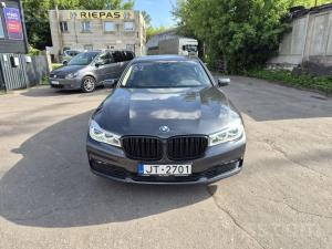Melns BMW 740 2016 Rīga, ar dzinēja tilpumu 3.00 L un nobraukumu 315 tūkst. km par 20490 €, foto 4 vietnē AUTOMOTO.COM.LV