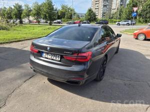 Melns BMW 740 2016 Rīga, ar dzinēja tilpumu 3.00 L un nobraukumu 315 tūkst. km par 20490 €, foto 7 vietnē AUTOMOTO.COM.LV