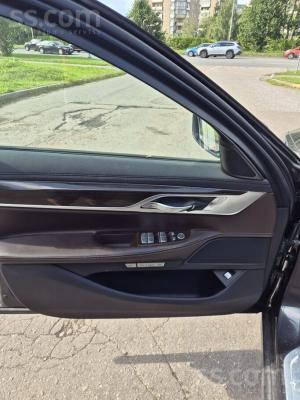 Melns BMW 740 2016 Rīga, ar dzinēja tilpumu 3.00 L un nobraukumu 315 tūkst. km par 20490 €, foto 19 vietnē AUTOMOTO.COM.LV