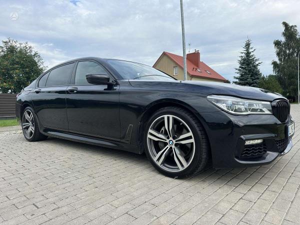 Melns BMW 740 2016 Klaipėda, ar dzinēja tilpumu 3.00 L un nobraukumu 148 tūkst. km par 20750 €, foto 9 vietnē AUTOMOTO.COM.LV