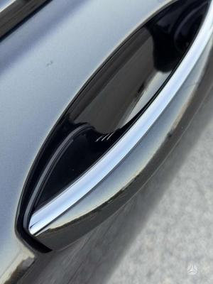 Melns BMW 740 2016 Viļņa, ar dzinēja tilpumu 2.99 L un nobraukumu 179 tūkst. km par 31000 €, foto 16 vietnē AUTOMOTO.COM.LV