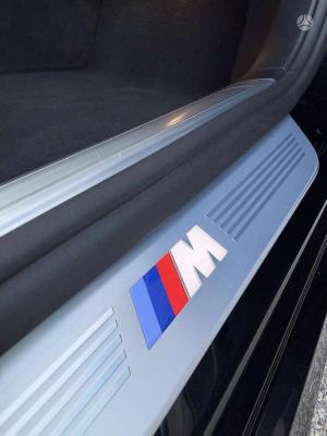 Melns BMW 740 2016 Viļņa, ar dzinēja tilpumu 2.99 L un nobraukumu 179 tūkst. km par 31000 €, foto 18 vietnē AUTOMOTO.COM.LV