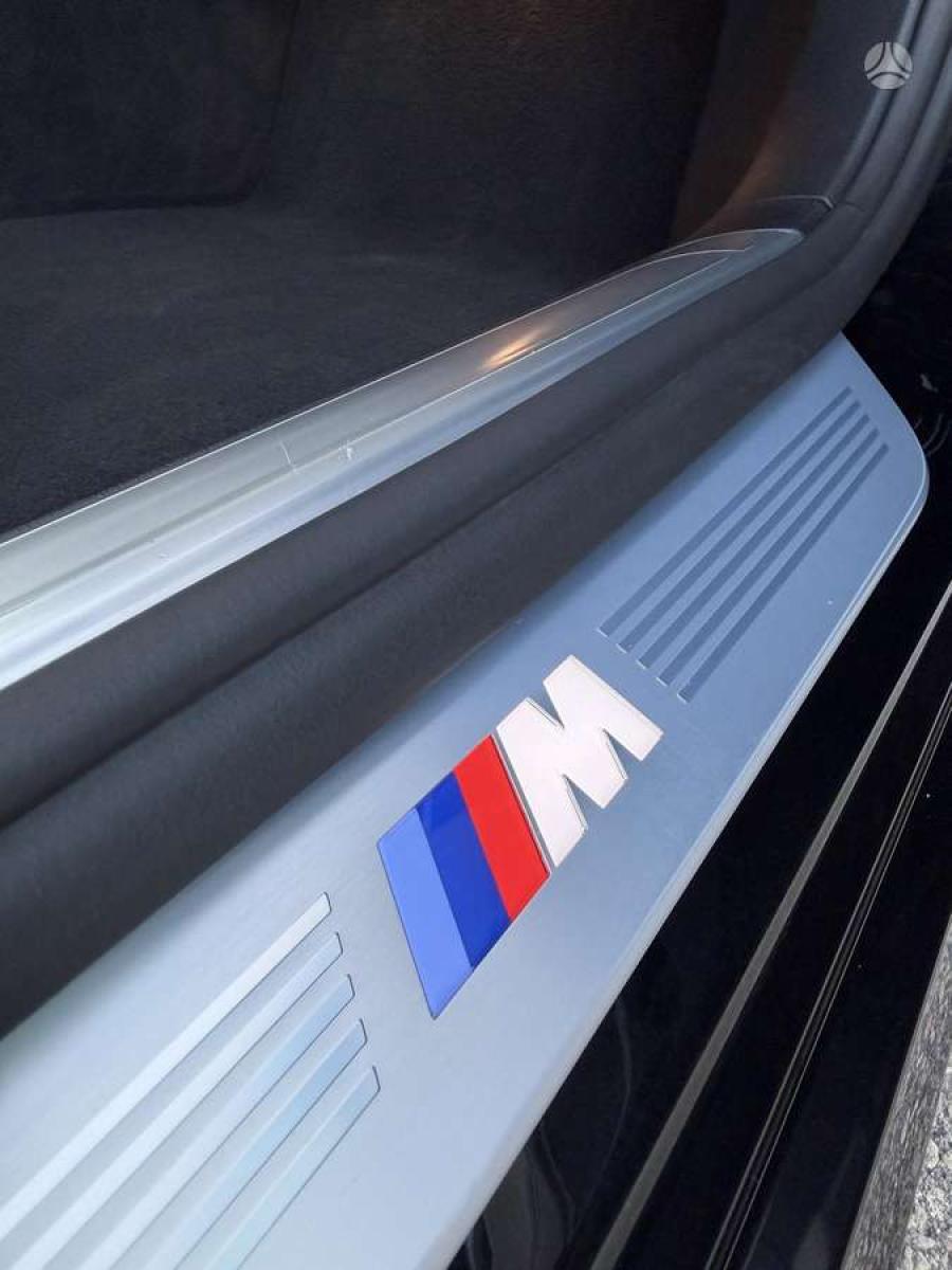 Melns BMW 740 2016 Viļņa, ar dzinēja tilpumu 2.99 L un nobraukumu 179 tūkst. km par 31000 €, foto 18 vietnē AUTOMOTO.COM.LV