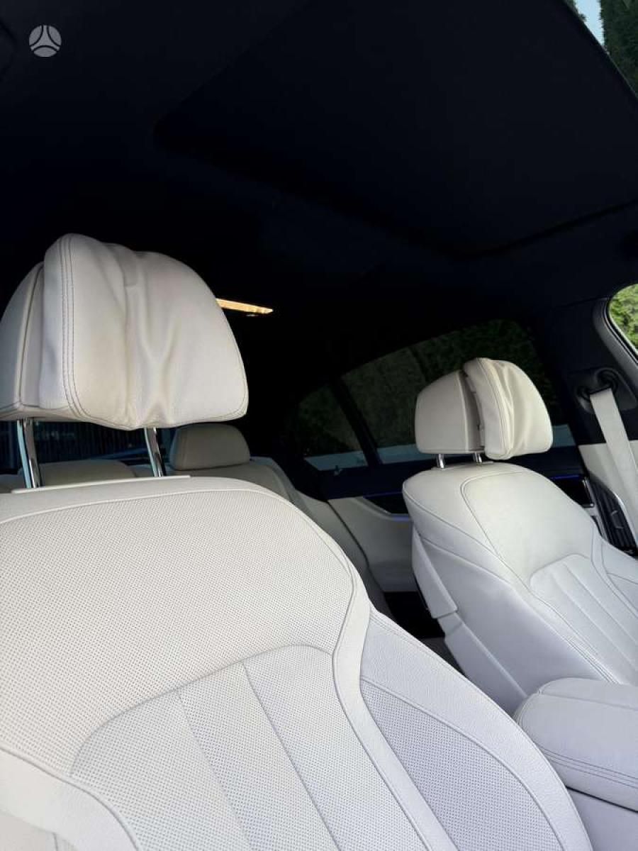 Melns BMW 740 2016 Viļņa, ar dzinēja tilpumu 2.99 L un nobraukumu 179 tūkst. km par 31000 €, foto 20 vietnē AUTOMOTO.COM.LV