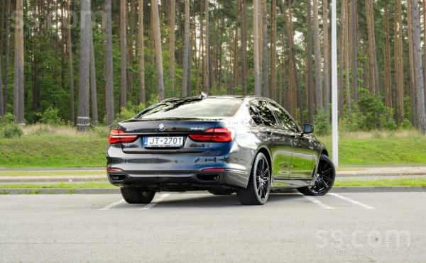 Melns BMW 740 2016 Rīga, ar dzinēja tilpumu 3.00 L un nobraukumu 315 tūkst. km par 20490 €, foto 6 vietnē AUTOMOTO.COM.LV