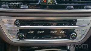 Black BMW 740 2016 in Riga, with an engine capacity of 3.00 L and mileage of 315 thousand km for 20490 €, photo 17 on AUTOMOTO.COM.LV