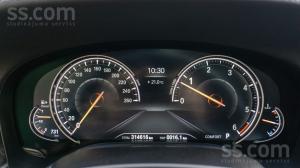 Black BMW 740 2016 in Riga, with an engine capacity of 3.00 L and mileage of 315 thousand km for 20490 €, photo 22 on AUTOMOTO.COM.LV