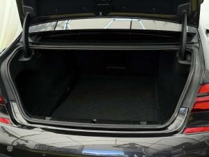 Melns BMW 740 2016 Viļņa, ar dzinēja tilpumu 3.00 L un nobraukumu 80 tūkst. km par 23300 €, foto 13 vietnē AUTOMOTO.COM.LV