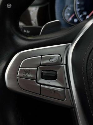 Melns BMW 740 2016 Viļņa, ar dzinēja tilpumu 3.00 L un nobraukumu 80 tūkst. km par 23300 €, foto 34 vietnē AUTOMOTO.COM.LV