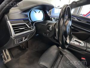Melns BMW 740 2016 Ogre, ar dzinēja tilpumu 3.00 L un nobraukumu 407 tūkst. km par 21000 €, foto 5 vietnē AUTOMOTO.COM.LV