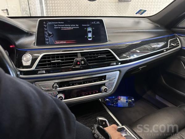 Melns BMW 740 2016 Ogre, ar dzinēja tilpumu 3.00 L un nobraukumu 407 tūkst. km par 21000 €, foto 10 vietnē AUTOMOTO.COM.LV