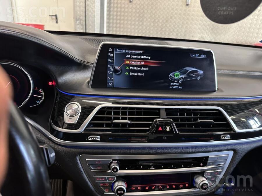 Melns BMW 740 2016 Ogre, ar dzinēja tilpumu 3.00 L un nobraukumu 407 tūkst. km par 21000 €, foto 11 vietnē AUTOMOTO.COM.LV