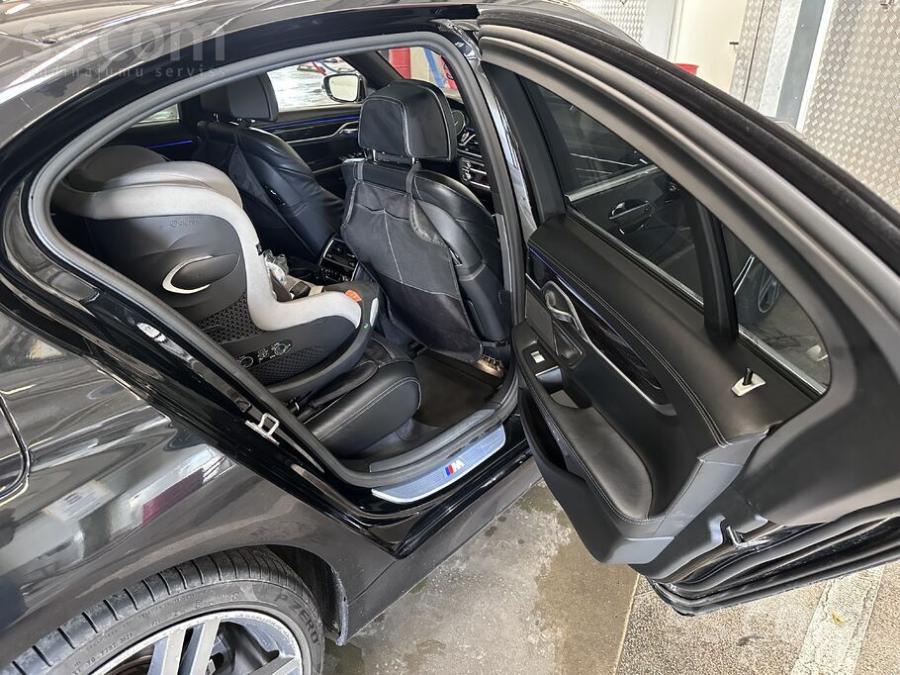 Melns BMW 740 2016 Ogre, ar dzinēja tilpumu 3.00 L un nobraukumu 407 tūkst. km par 21000 €, foto 21 vietnē AUTOMOTO.COM.LV
